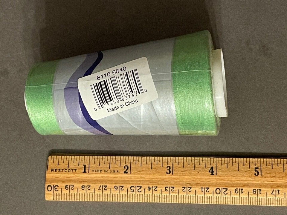 BUILD A LOT VARIOUS COLOR SPOOL EMBROIDERY SURELOCK MULTI-PURPOSE ...