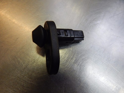 08-13 OEM TOYOTA HIGHLANDER HYBRID DOOR OPEN/CLOSE INDICATOR SENSOR ...