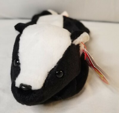 Ty Beanie Baby STINKY the skunk 1995 new with mint tag stuffed animal ...