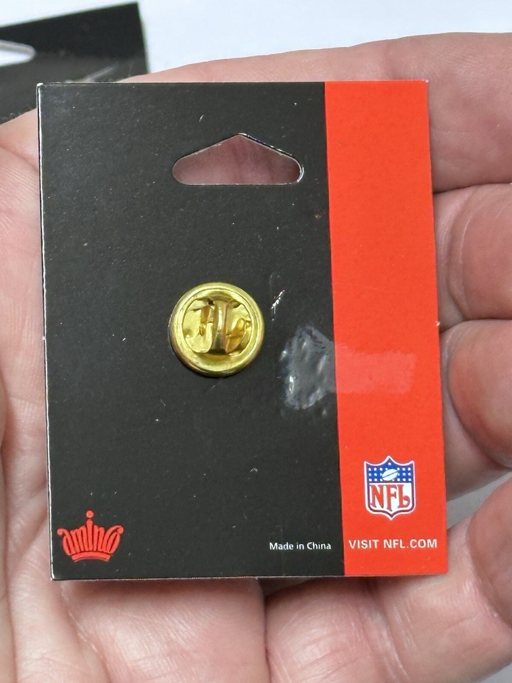 Jacksonville Jaguars Pin NFL Football Lapel Pin . | eBay