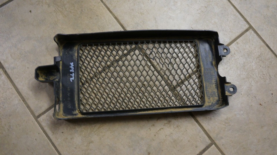 05 06 HONDA VTX1300S VTX 1300 VT1300S RADIATOR COVER GUARD FAIRING TRIM ...