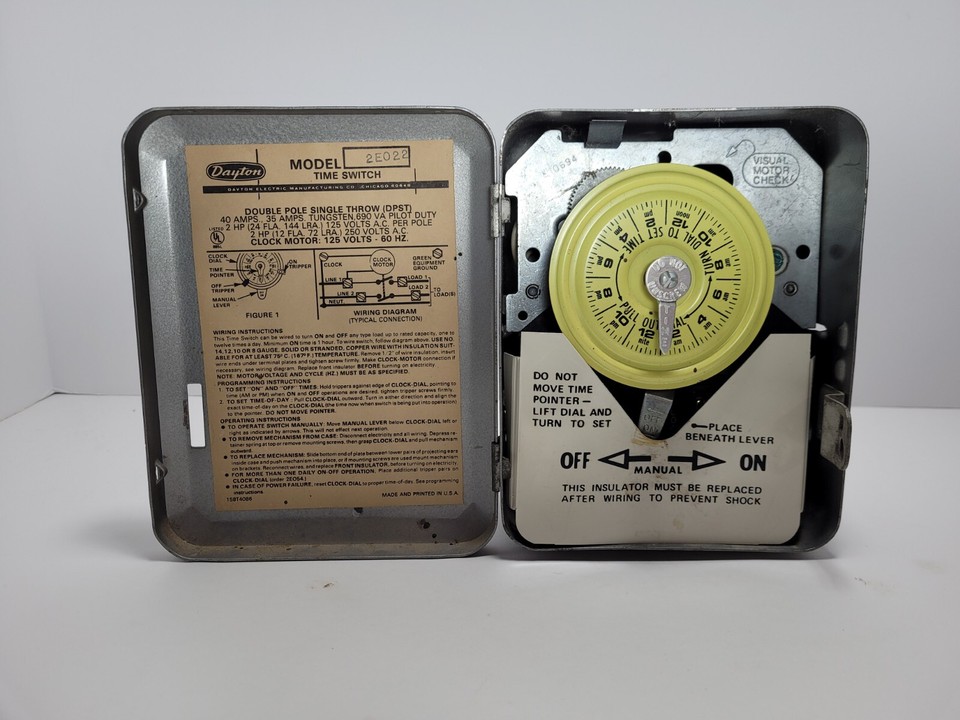 Dayton 2E022 24-Hour Time Switch, Double Pole Single Throw 40 Amps 250 ...