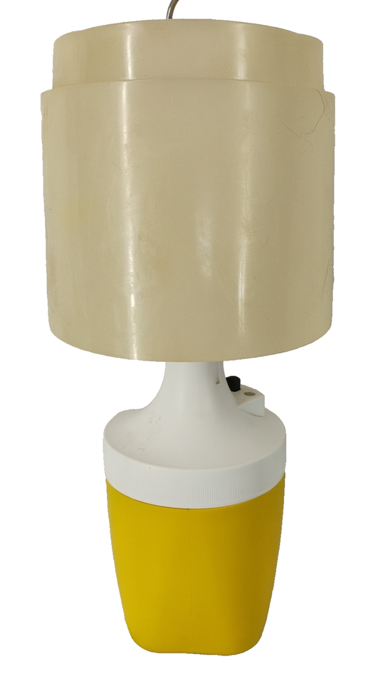 Vtg 1975 RayOvac No.100 Yellow Battery Table Light Emergency Camping ...