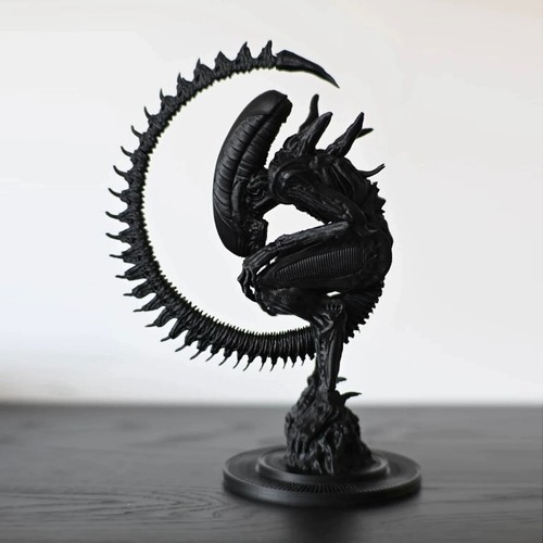 Alien Romulus Alien Xenomorph Monster Figure Model Desk Decor Toy ...