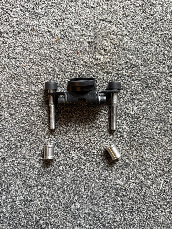 Evotech SP Connect Handlebar Clamp Sat Nav Mount Aprilia Tuono V4 (2021 ...