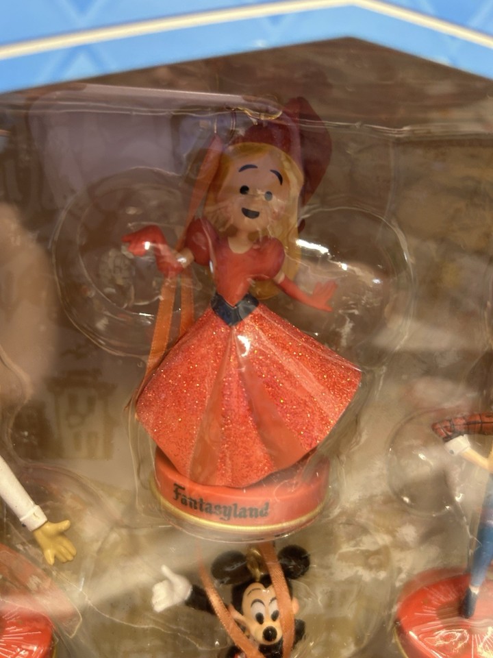 Disneyland Resort 70th Anniversary Vault Collection 7 Piece Ornament ...