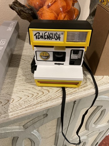 POLAROID 600 GRIN CAMERA VINYL TOY FIGURE RON ENGLISH POPAGANDA LIMITED ...