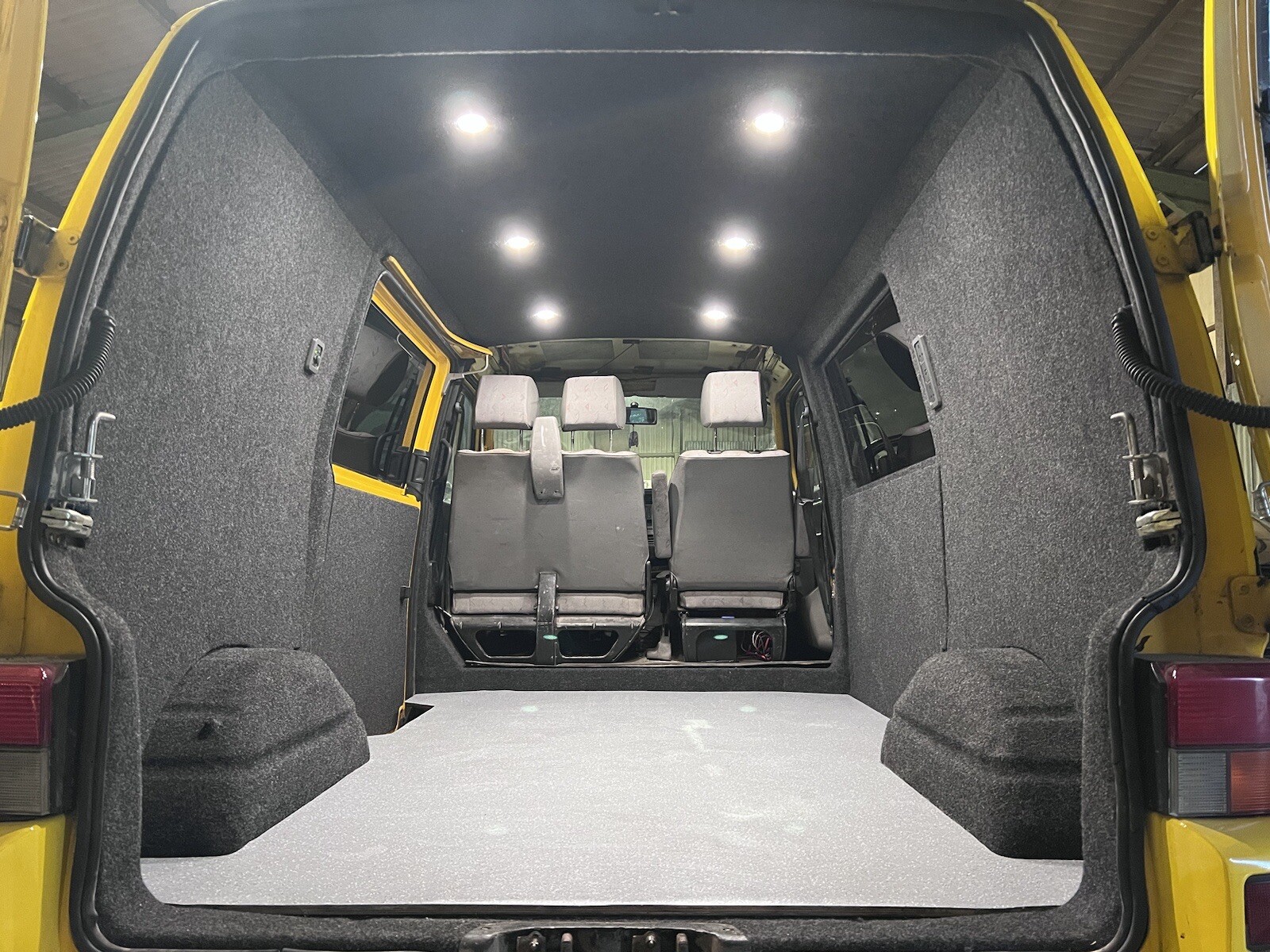 Camper Van Carpet Lining 4 Way Stretch VW T6 5 Transporter Caddy ...