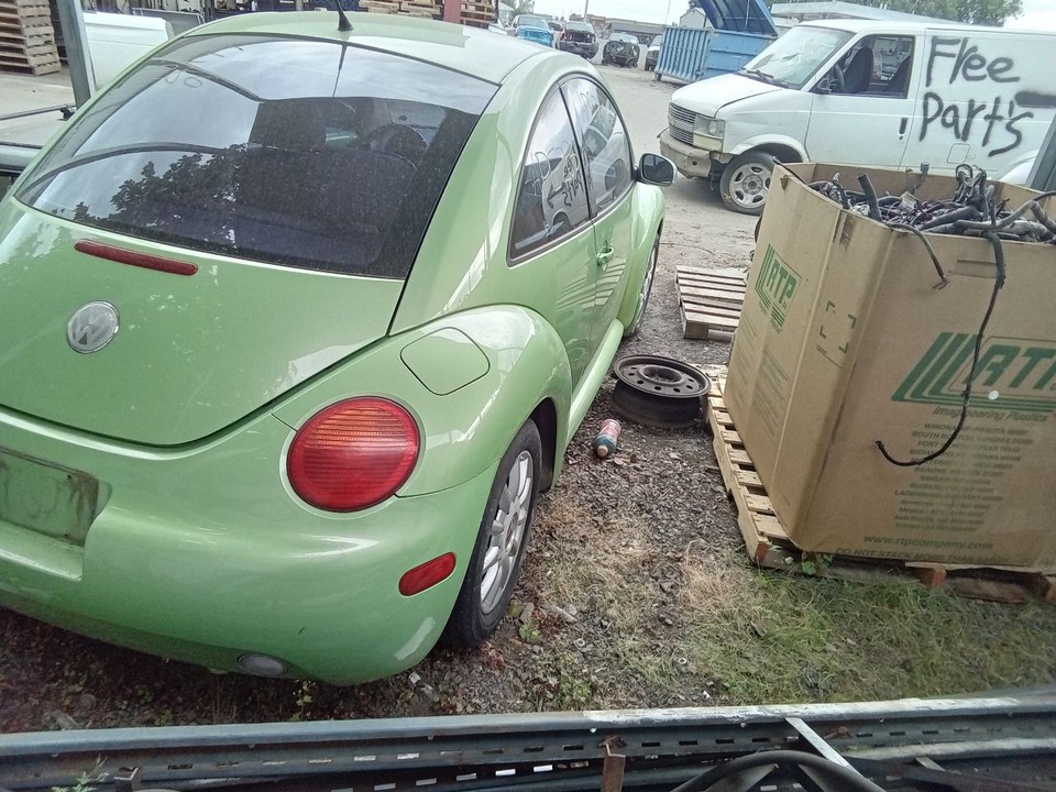 Used Deck Lid fits: 2005 Volkswagen Beetle VIN 1 7th digit w/o spoiler ...