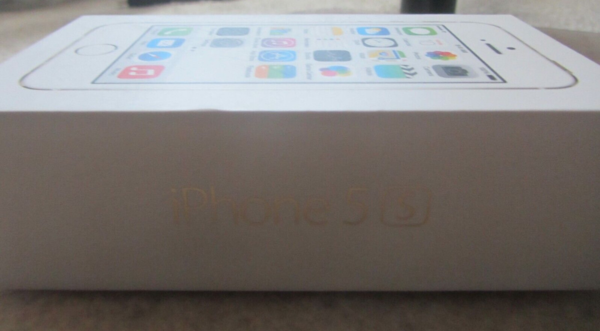 I Phone 5 White Box