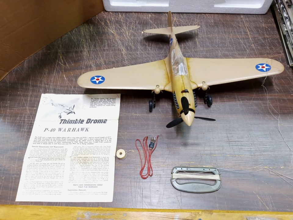 Vtg Cox P-40 Warhawk Flying Tiger Thimble Drome Model Gas Airplane Box ...