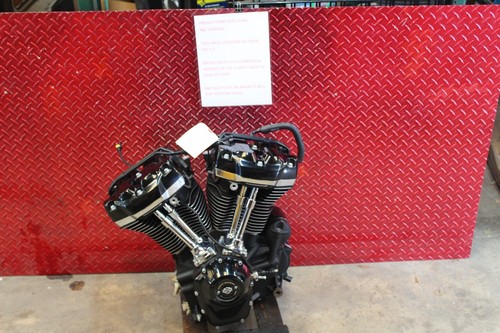 2019 HARLEY STREET GLIDE M8 114 ENGINE MOTOR COMPLETE 22K MILES 2017 ...
