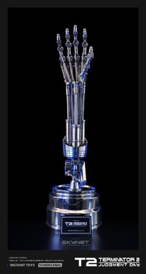 Instant Toys Terminator 2 T-800 Endoskeleton Arm 1/1 LED Metal Model ...