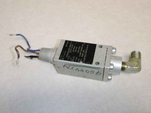 ITT Neo Dyn 225P 1C3 Pressure Switch 225P1C3-378 _ 225P1C3378 _ MFR ...