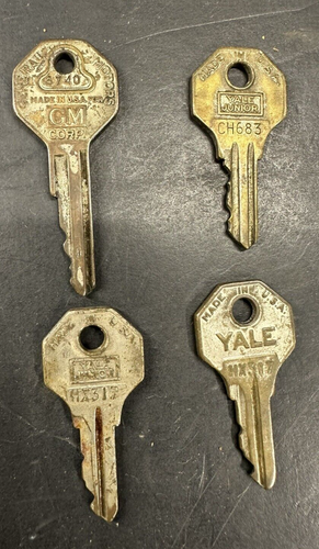 Junior Yale & Towne Keys CH683 HX317 - GM 8740 | eBay