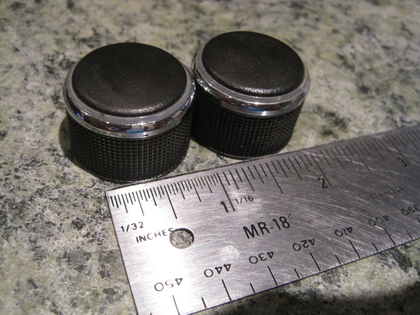 2008 Jeep Grand Cherokee Laredo Radio Stereo Knob Knobs OEM | eBay