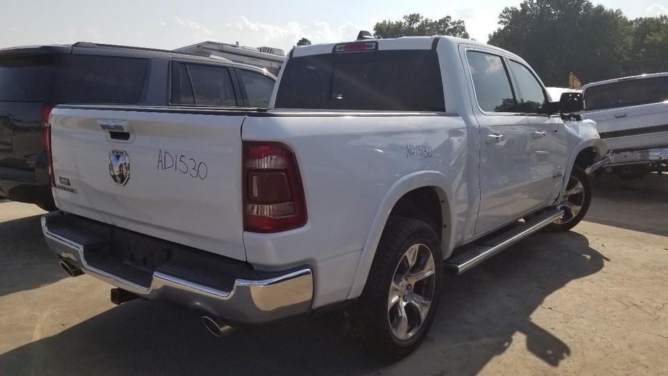 20 DODGE RAM 1500 NEW BODY LARAMIE DOOR REAR LEFT DRIVER WHITE CREW CAB ...