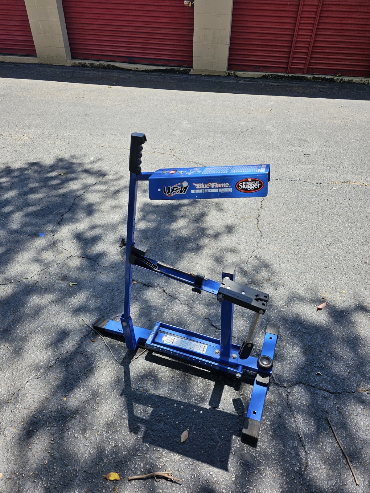 Louisville Slugger Blue Flame Ultimate Pitching Machine (L60111) | eBay