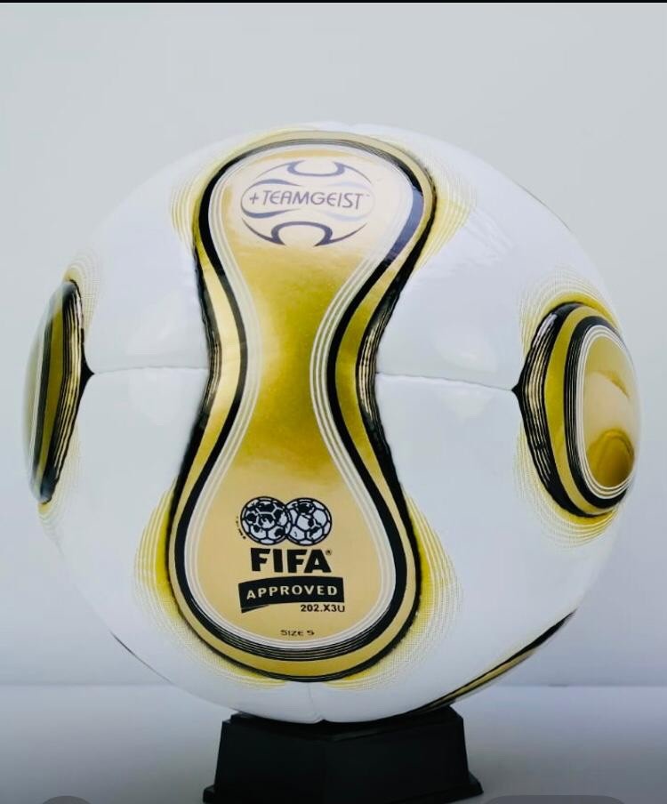Adidas TEAMGEIST GERMANY I FIFA WORLD CUP 2006 I Official Match Ball ...