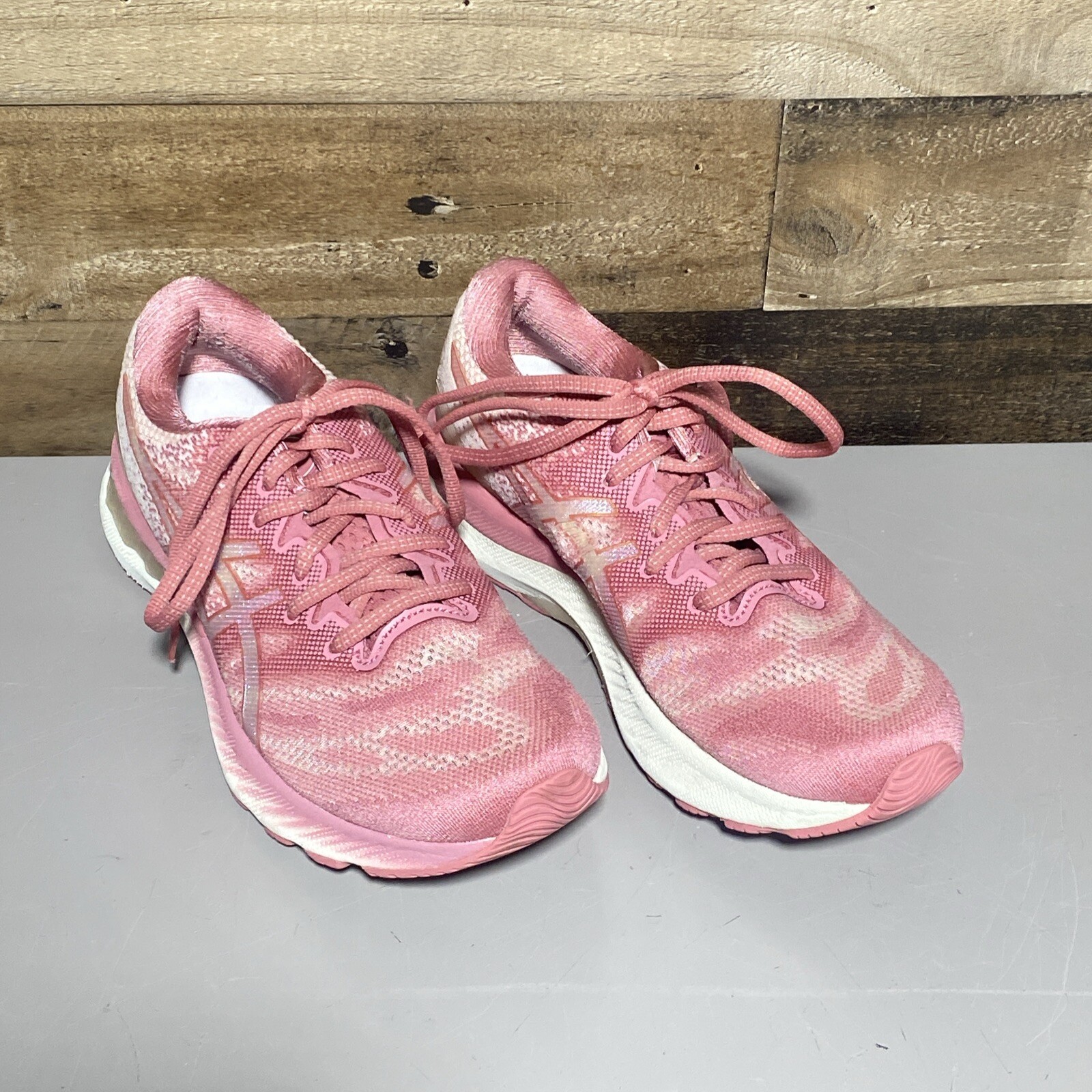 Asics Gel Nimbus 23 Pink Running Shoes 1012A885 - Wom… - Gem