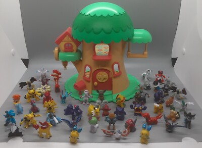 Pokemon Escape in the Forest Playset Serena Fennekin Tree House Tomy 50 ...