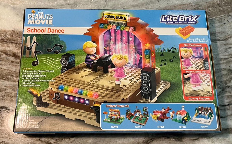 Lite Brix The Peanuts Movie School Dance Light Building System - Brand ...