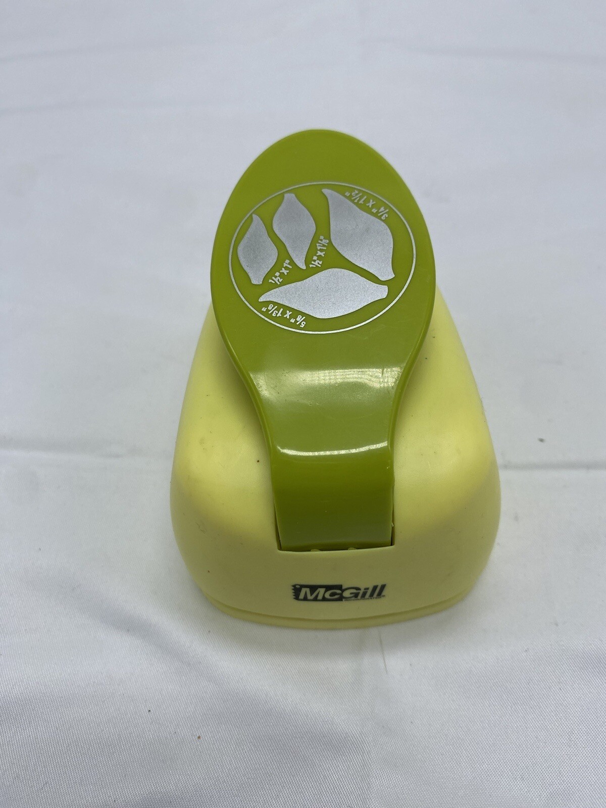 McGill Paper Blossoms Lily Floral Designs Punch Lever Punch Star Lily ...