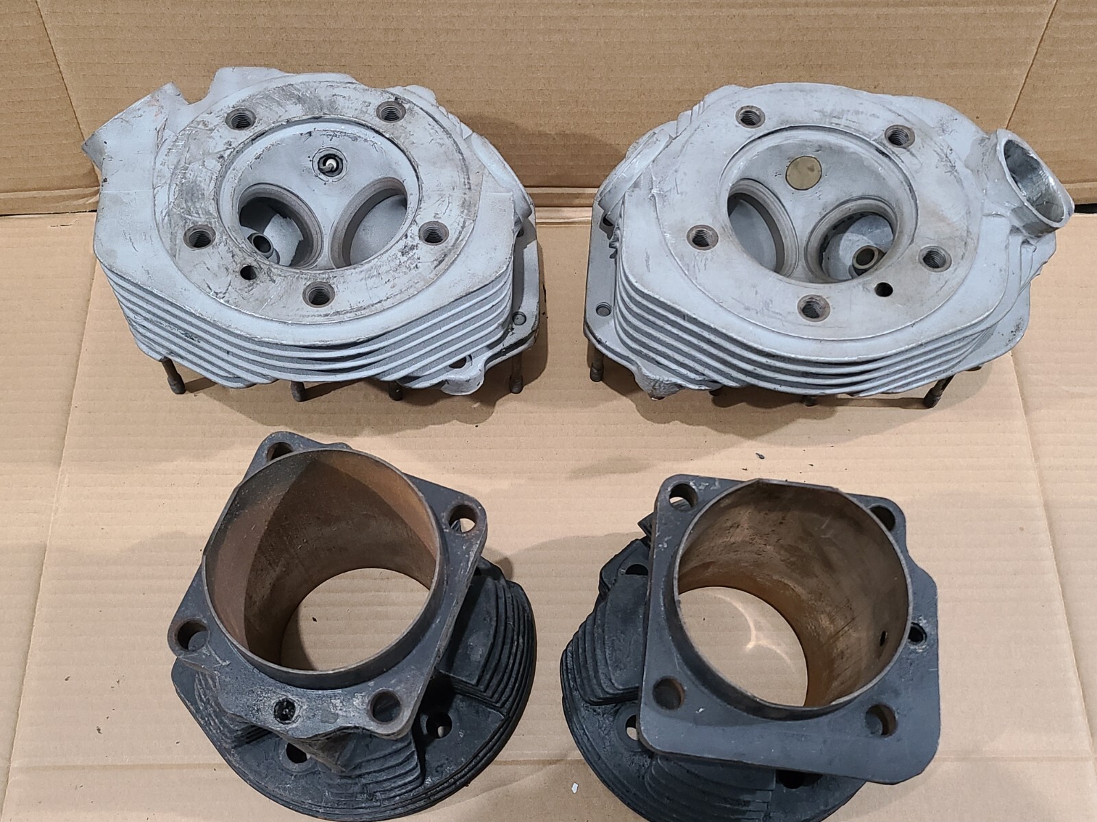 Harley-Davidson Shovelhead Cylinder Heads w/Rocker Boxes 16568-78,16587 ...