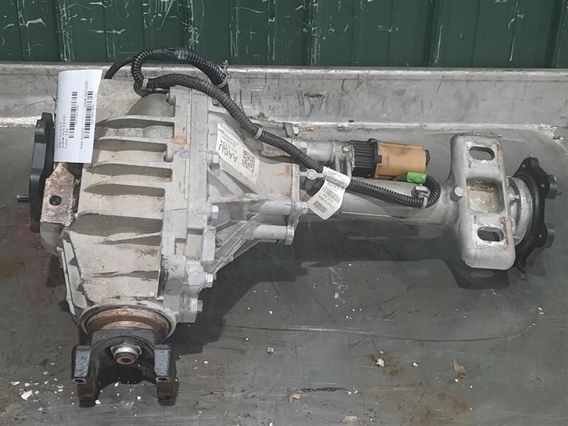 2014-2020 GMC Sierra 1500 Front Axle Differential Carrier 3.42 Ratio | eBay