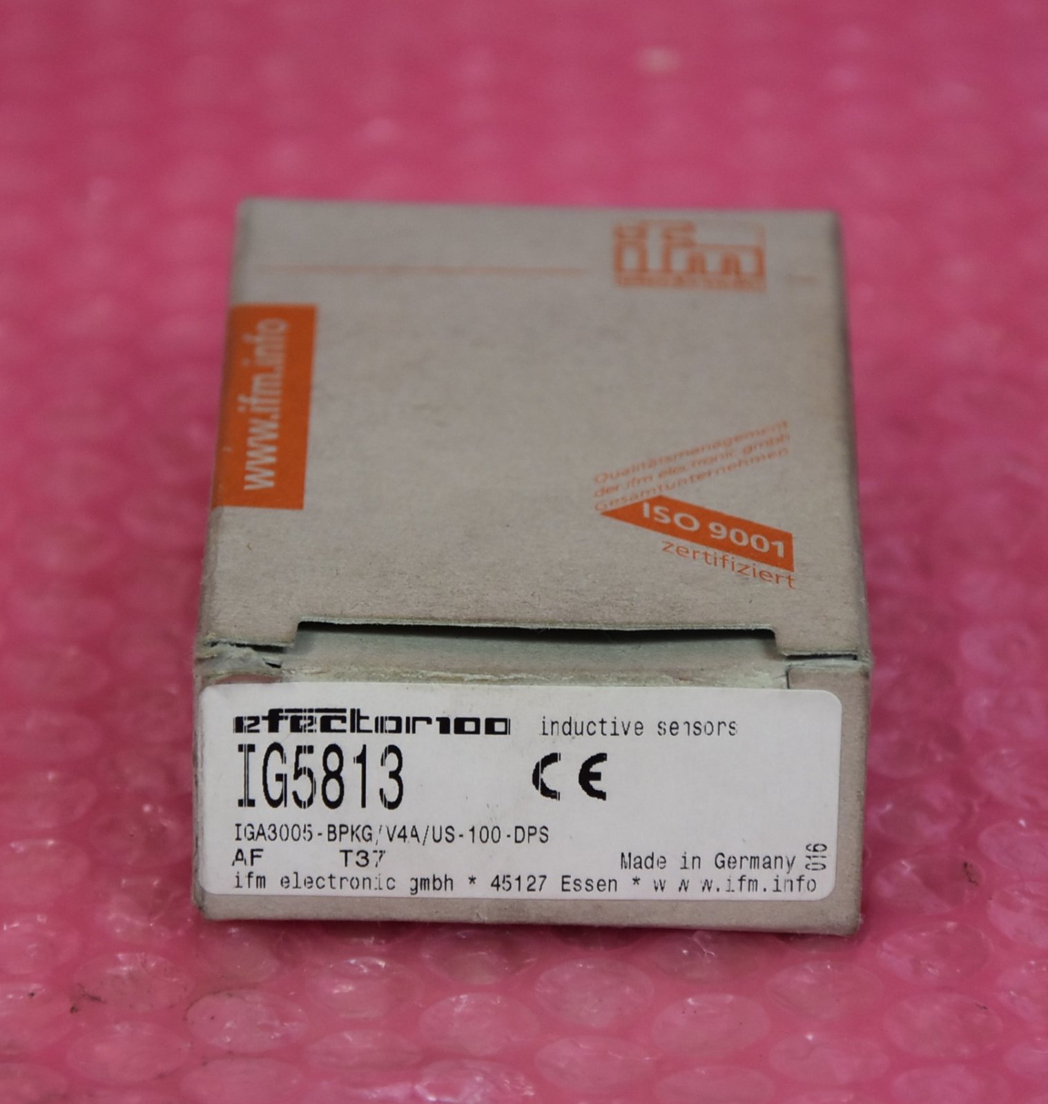 IFM Electronic efector100 Induktiver Sensor Typ: IG5813 / IGA3005-BPKG ...