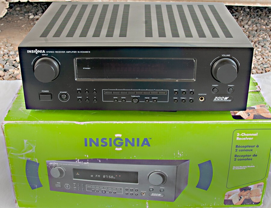 Insignia IS-HCO40918 Receiver. Lightly used.Brand new speakers.Never ...