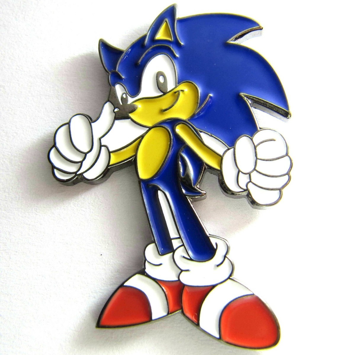 Retro Sonic The Hedgehog Achtergrond Sonic The Hedgehog Returns To Its