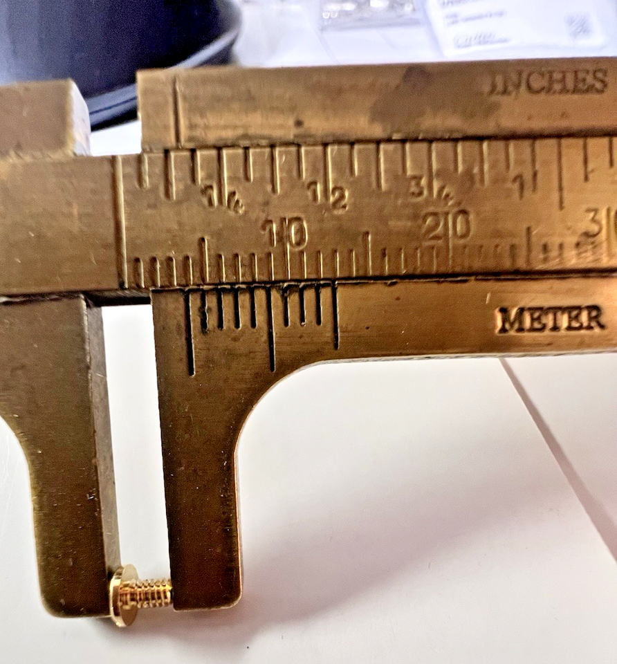 Cartier Screw 18K Yellow Gold SCREW LOVE BRACELET NEW W/T 4 x 4 x 2 ...