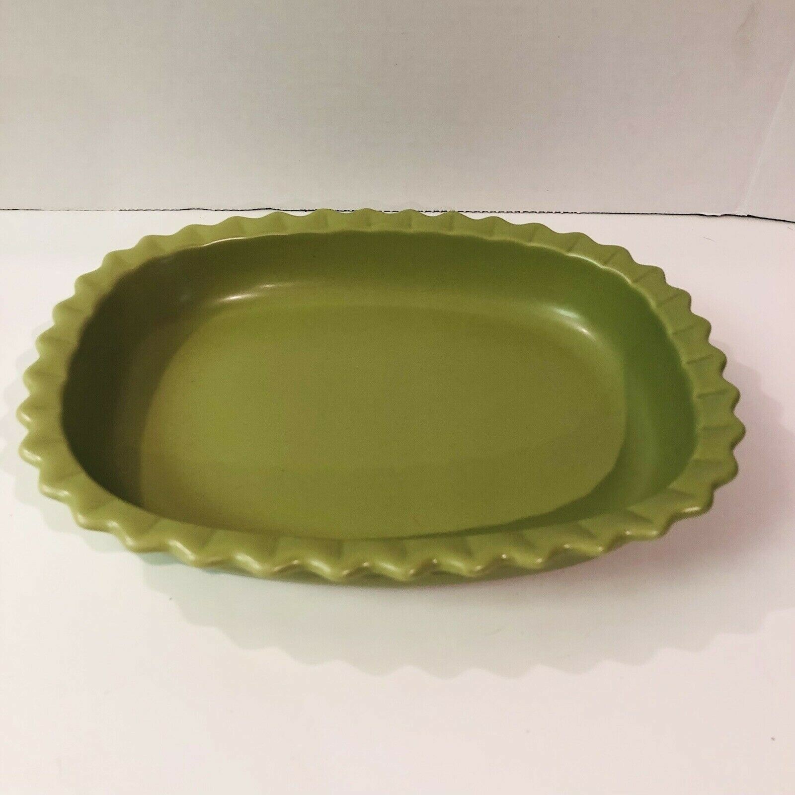 Chantal Green 11" Oval Fluted Scalloped Edge Ceramic Baking Dish 1 QT ...