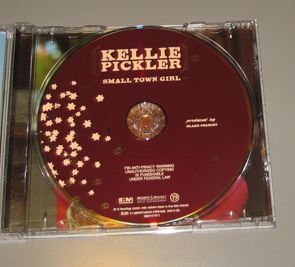 Kellie Pickler - Small Town Girl (CD, 2006, 19 Recordings/BNA Records ...
