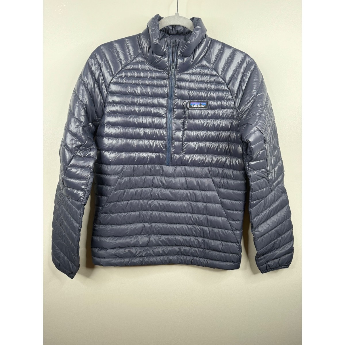 NEW Patagonia Men's Alplight Down Pullover Size XS Slim Fit NEW Patagonia Men's Alplight Down Pullover Size XS Slim Fit