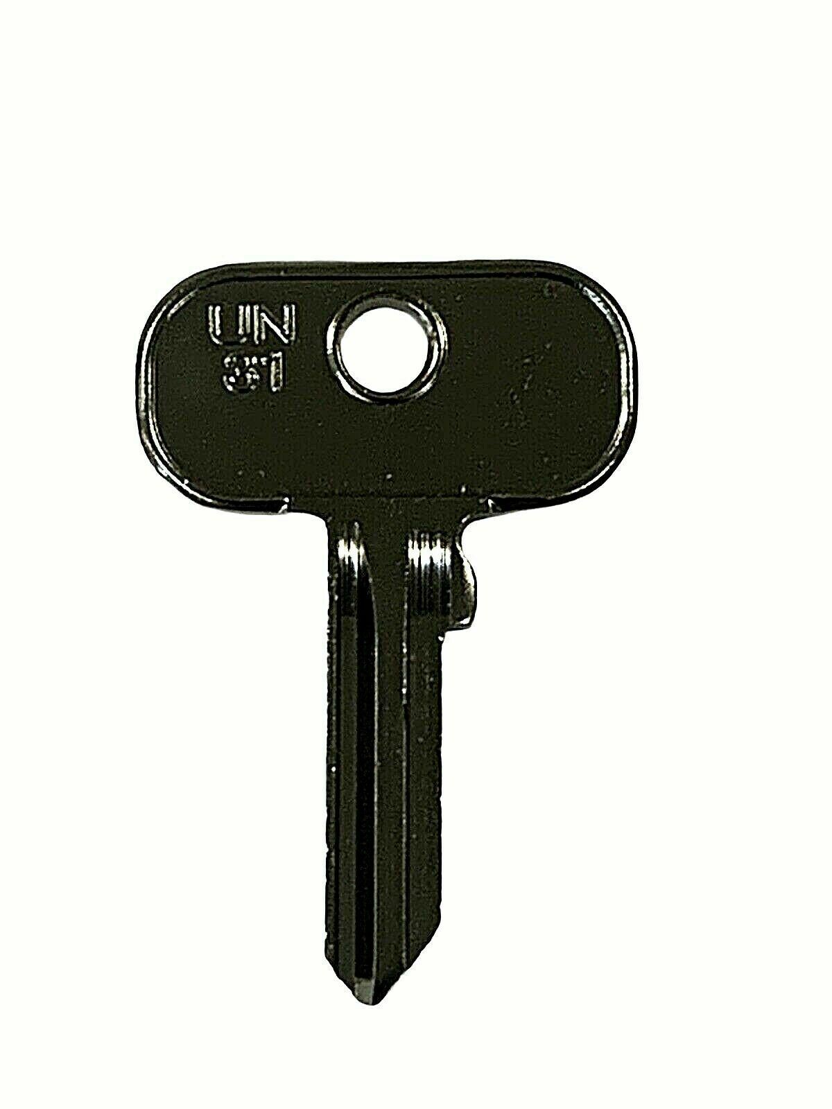 1 1962-1974 MG MGB Automotive B62DR F70T UNI14 Key Blank | eBay