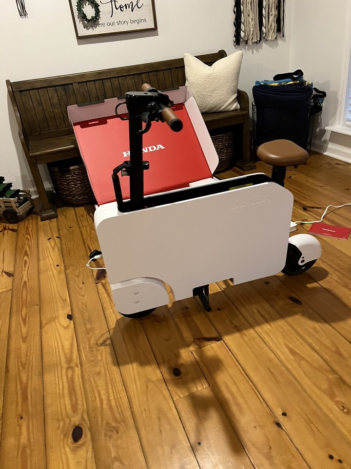 Honda Motocompacto Motocompo E-Scooter New in Box | eBay