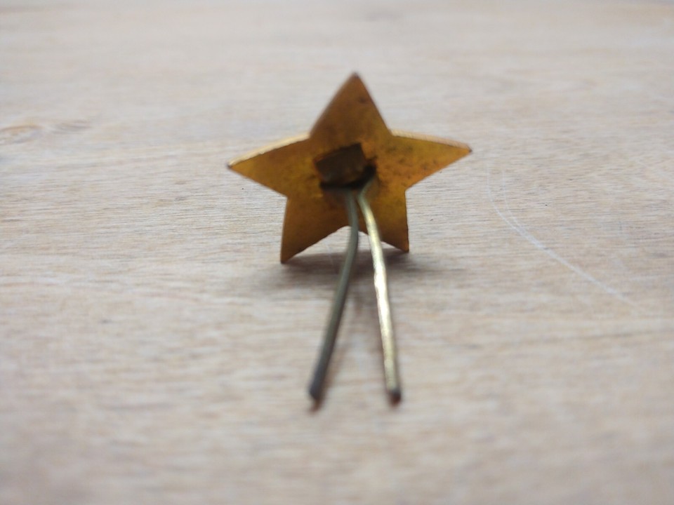 (5)RUSSIAN SOVIET RED STAR, HAT BADGE , POST WW2-1980s, ORIGINAL, MOUNT ...