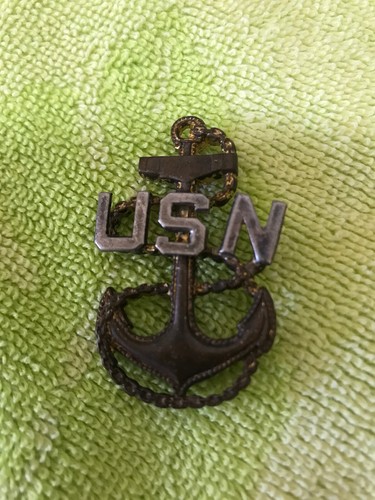 WWII US Navy NCO Officer USN Cap Insignia | eBay