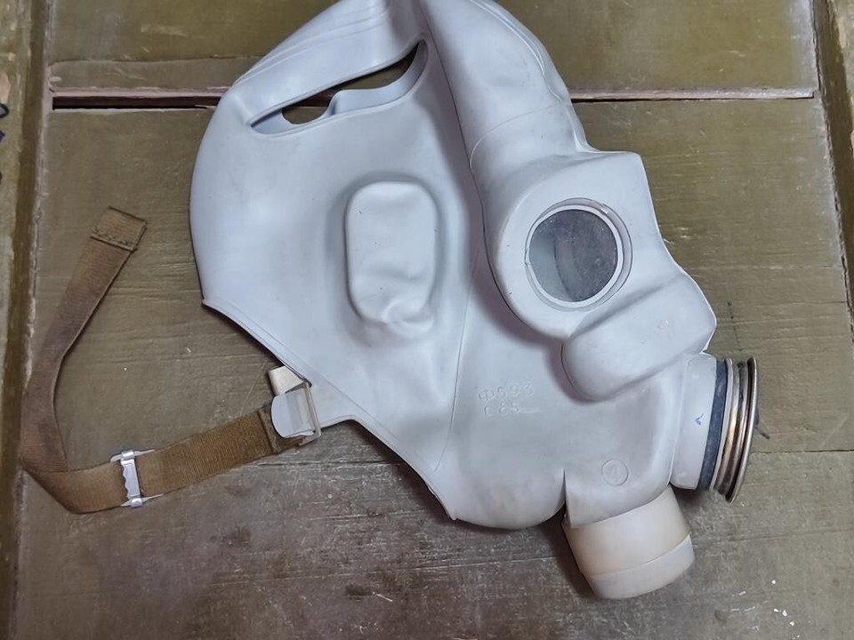 Russian Military PMG Gas Mask EO-18 Nerekhta, Size 1, 2 | eBay