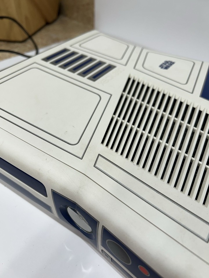 Xbox 360 Star Wars Edition R2D2 Console 320GB With Controller + All ...
