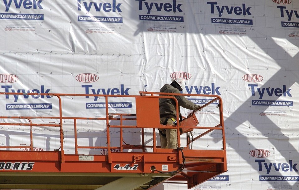 Tyvek Commercial Grade Wrap D 10 ft. W x 125 ft. L Can use as House ...