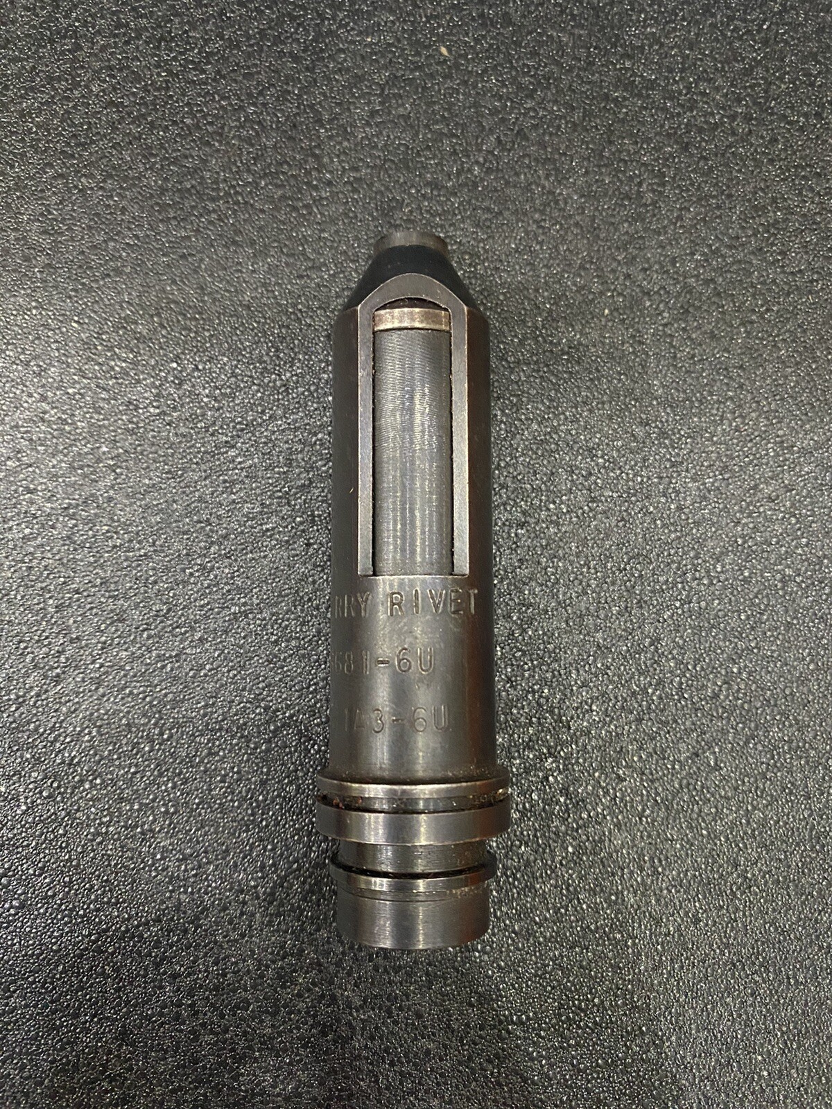 Genuine Cherrylock G784 Riveter Nose Piece H681-6U 3/16" CASE | eBay