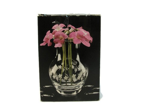 Stylesetter St PauloCrystal Glass Bud Flower Vase Handcut Mouth Blown ...