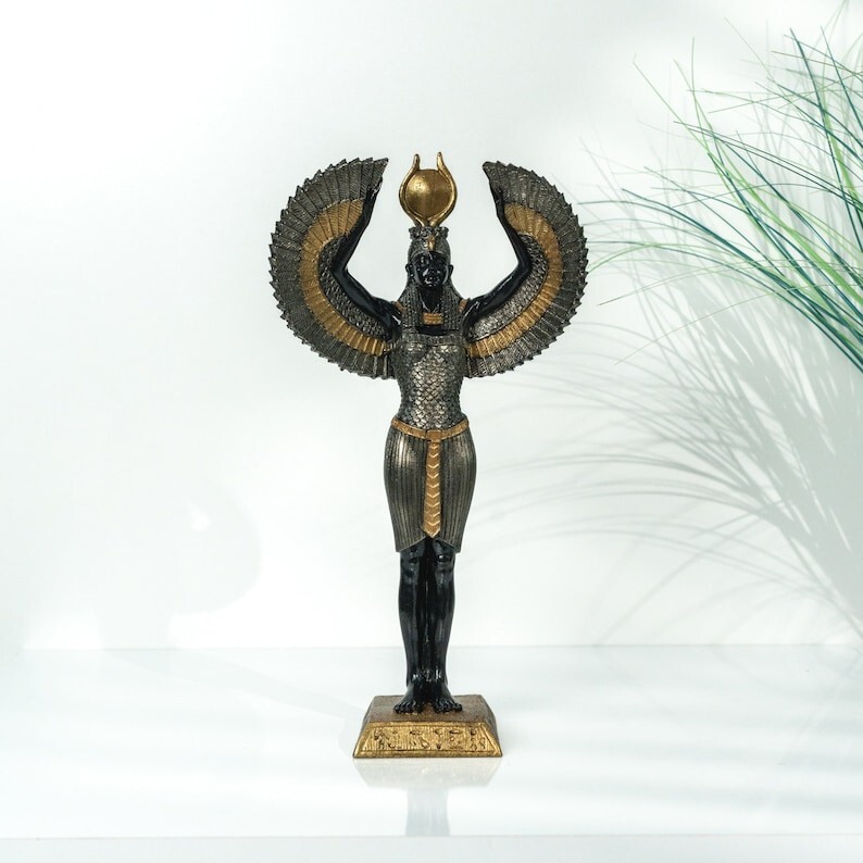 Vintage Isis Big Statue - Big Hand-Painted Ancient Egyptian Goddess ...