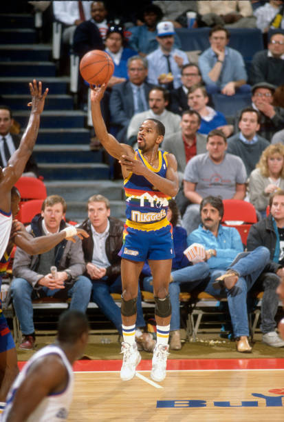Michael Adams Denver Nuggets shoots v Washington Bullets d Basketball ...