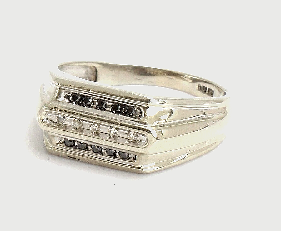 Solid 4.7gm White 10k Mans Cocktail Pinky Ring w/Black & White Diamonds ...