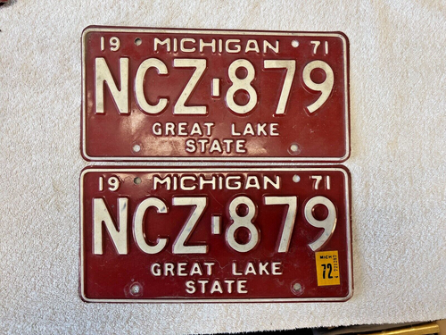 1971 Michigan Vintage License Plates Matching NCZ 879 Man Cave ...