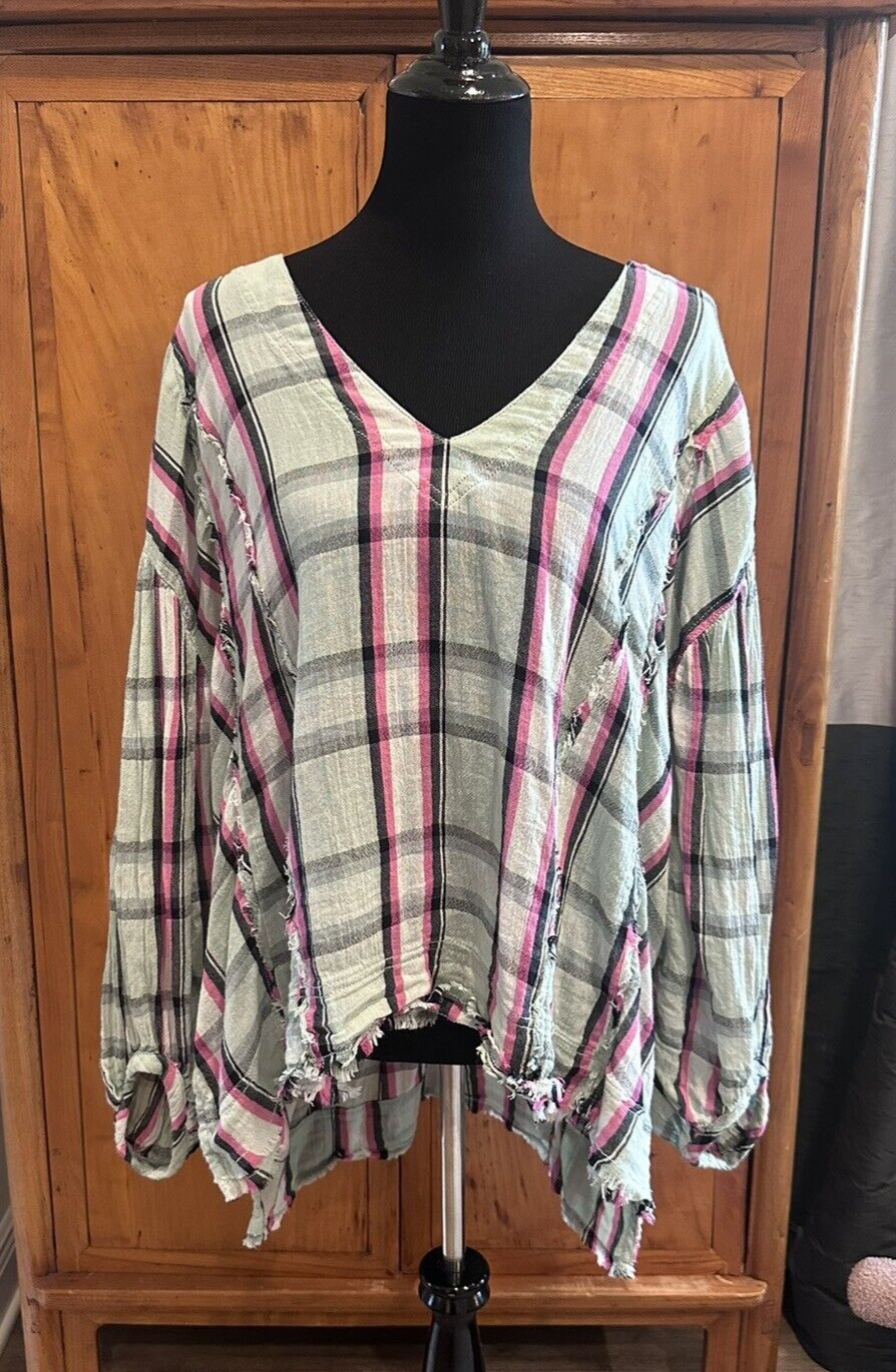 We The Free Oversized Puff Sleeve Plaid Top Aqua and Pink Pullover Top ...